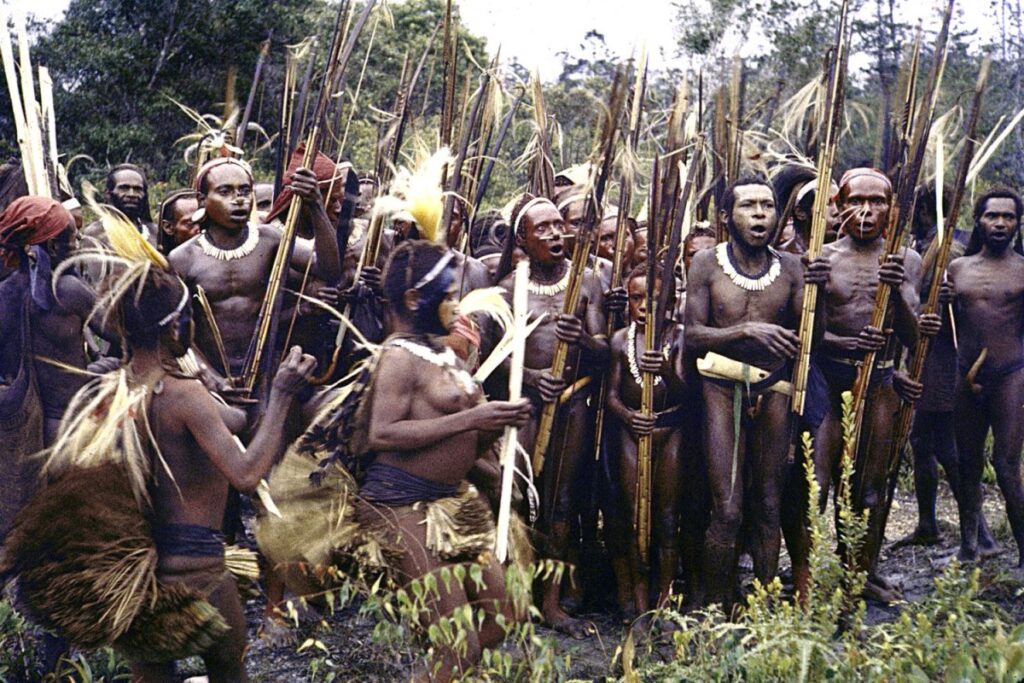 Here are 10 "Dangerous" Tribes That Defy and Define History | The ...
